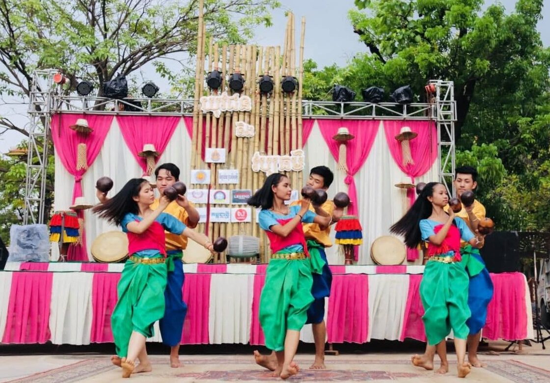 របាំត្រឡោក | AMS Khmer Civilization