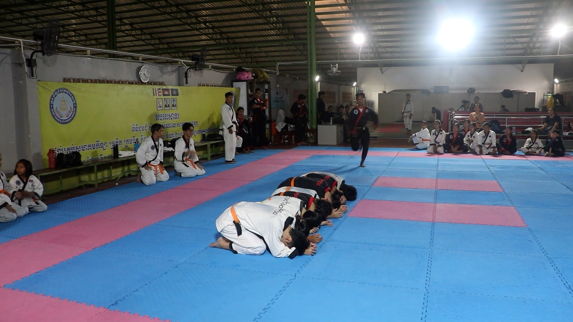 អត្ថន័យ និងអត្ថប្រយោជន៍នៃការលោតចម្ងាយក្នុងកីឡាហាប់គីដូ - AMS Sports